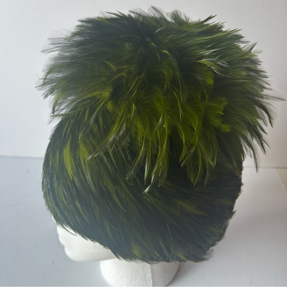 Source Unknown | Accessories | Vintage Green Feather Hat With Top ...